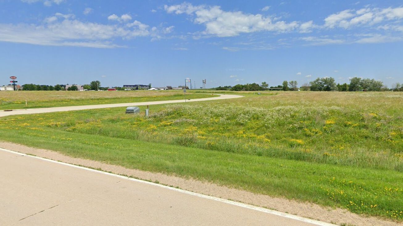 4695 Wheelerwood Rd, Northwood, IA 50459 | Crexi.com