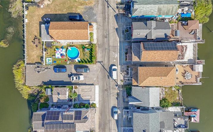 21 West 18th Road, Broad Channel, NY 11693 | Crexi.com