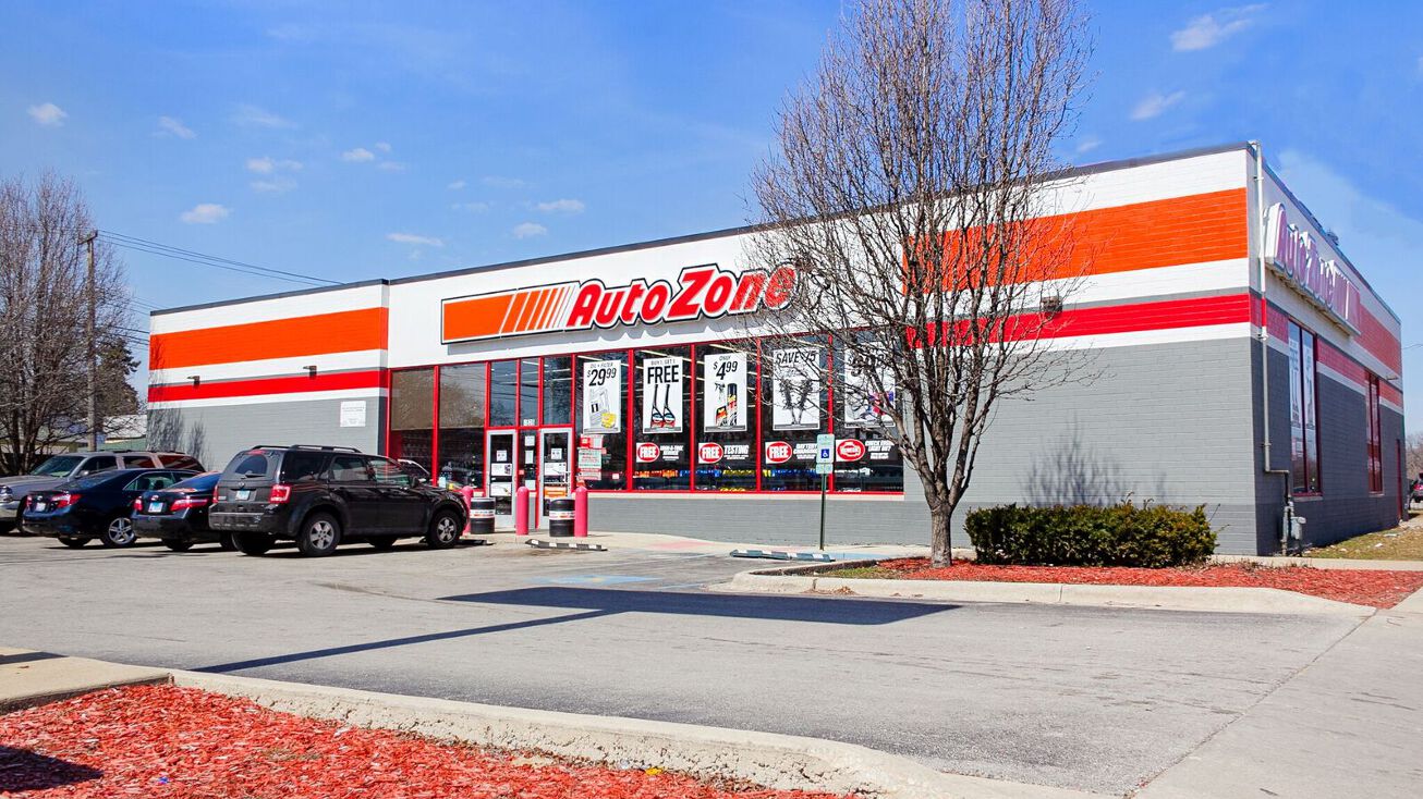 4536 S Cicero Ave, Chicago, IL 60638 | Crexi.com