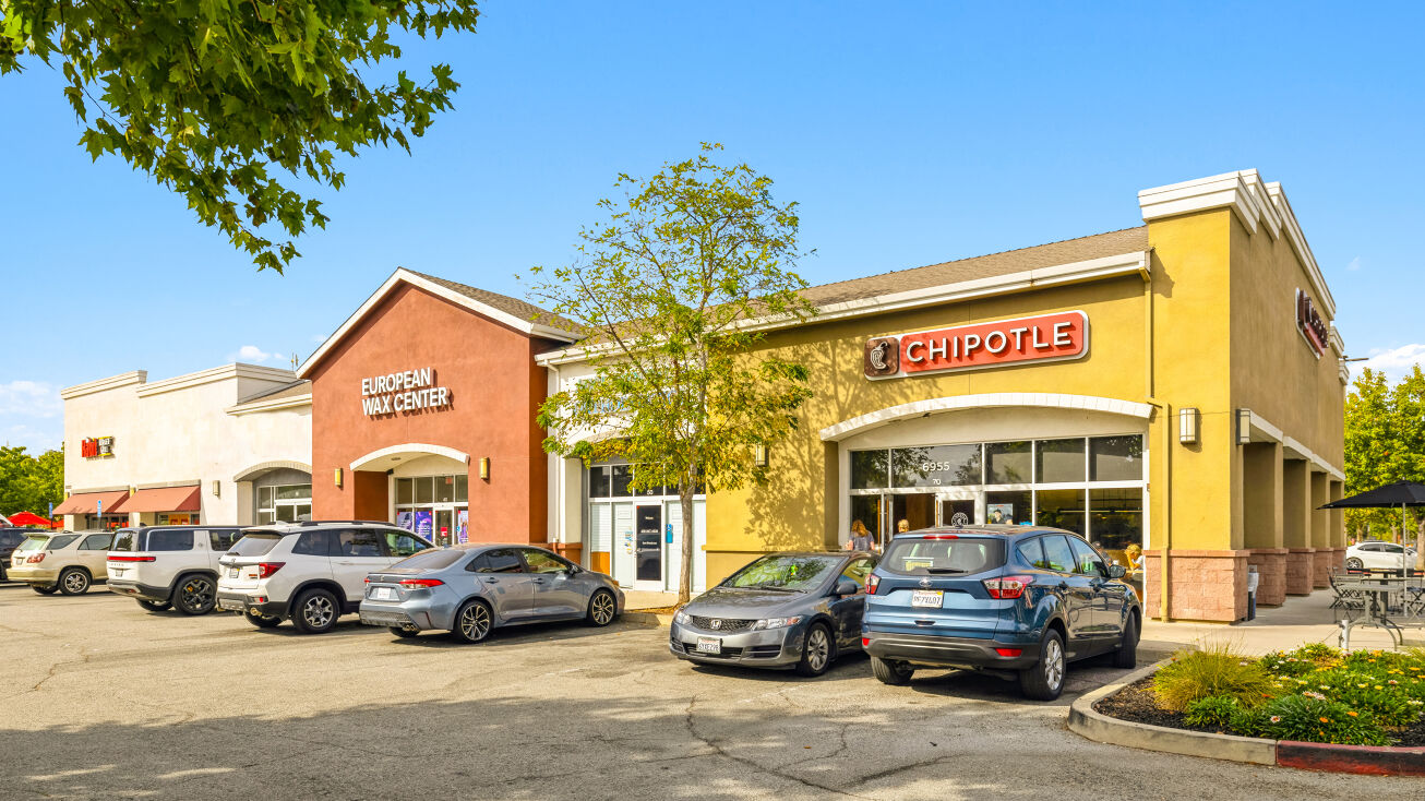 6955 Camino Arroyo Dr, Gilroy, CA 95020 | Crexi.com