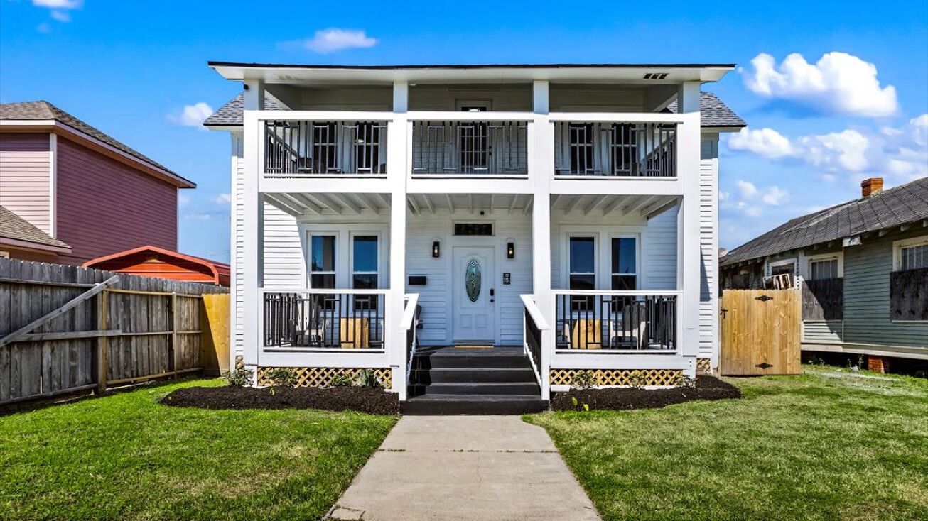 3624 Ave S1/2, Galveston, TX 77550 | Crexi.com