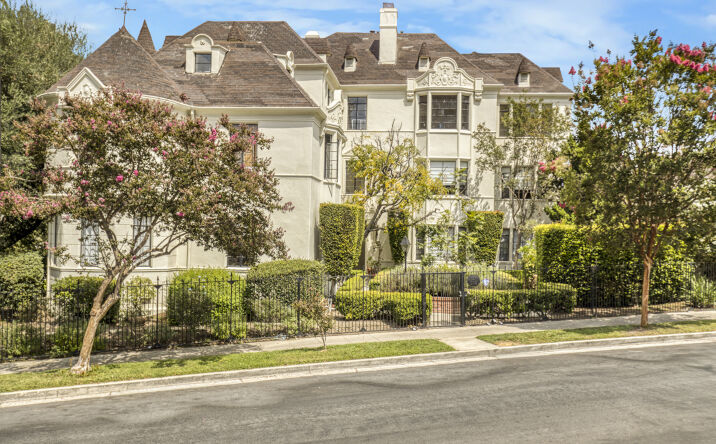 4327 Francis Ave, Los Angeles, CA 90005 | Crexi.com