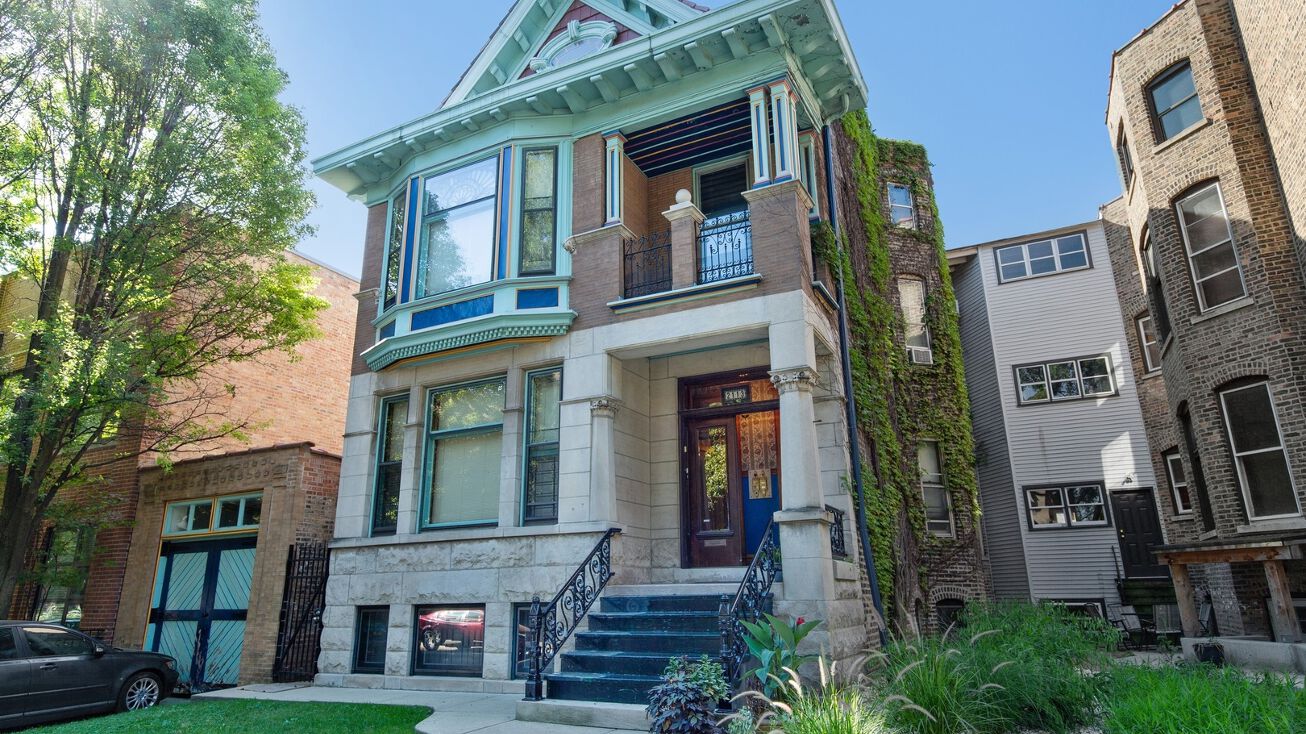 2113 W Concord Place, Chicago, IL 60647 | Crexi.com
