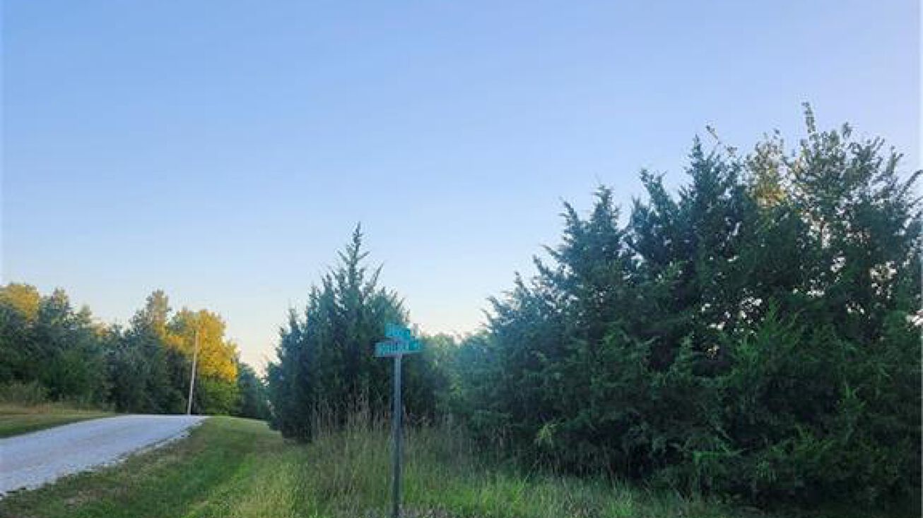 130 Boxelder Drive, Linn Valley, KS 66040 | Crexi.com