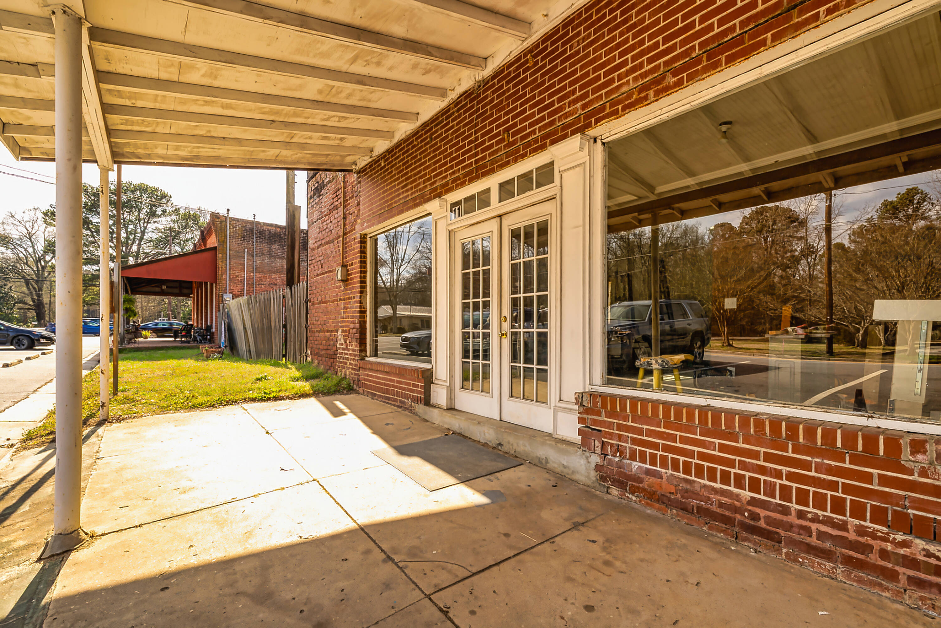 11 South Hunter Street, Turin, GA 30289 | Crexi.com