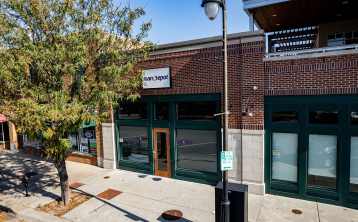 557 W DOUGLAS AVE Wichita KS 67213-4701 APN: 00198229 | Crexi.com