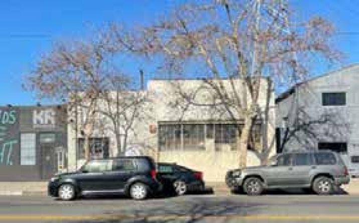 2473 FLETCHER DR Los Angeles CA 90039-2801 APN: 5437-033-026 | Crexi.com