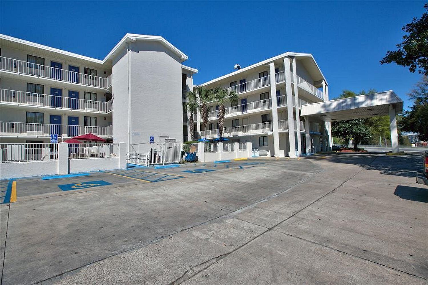 2738 N Monroe St, Tallahassee, FL 32303 | Crexi.com