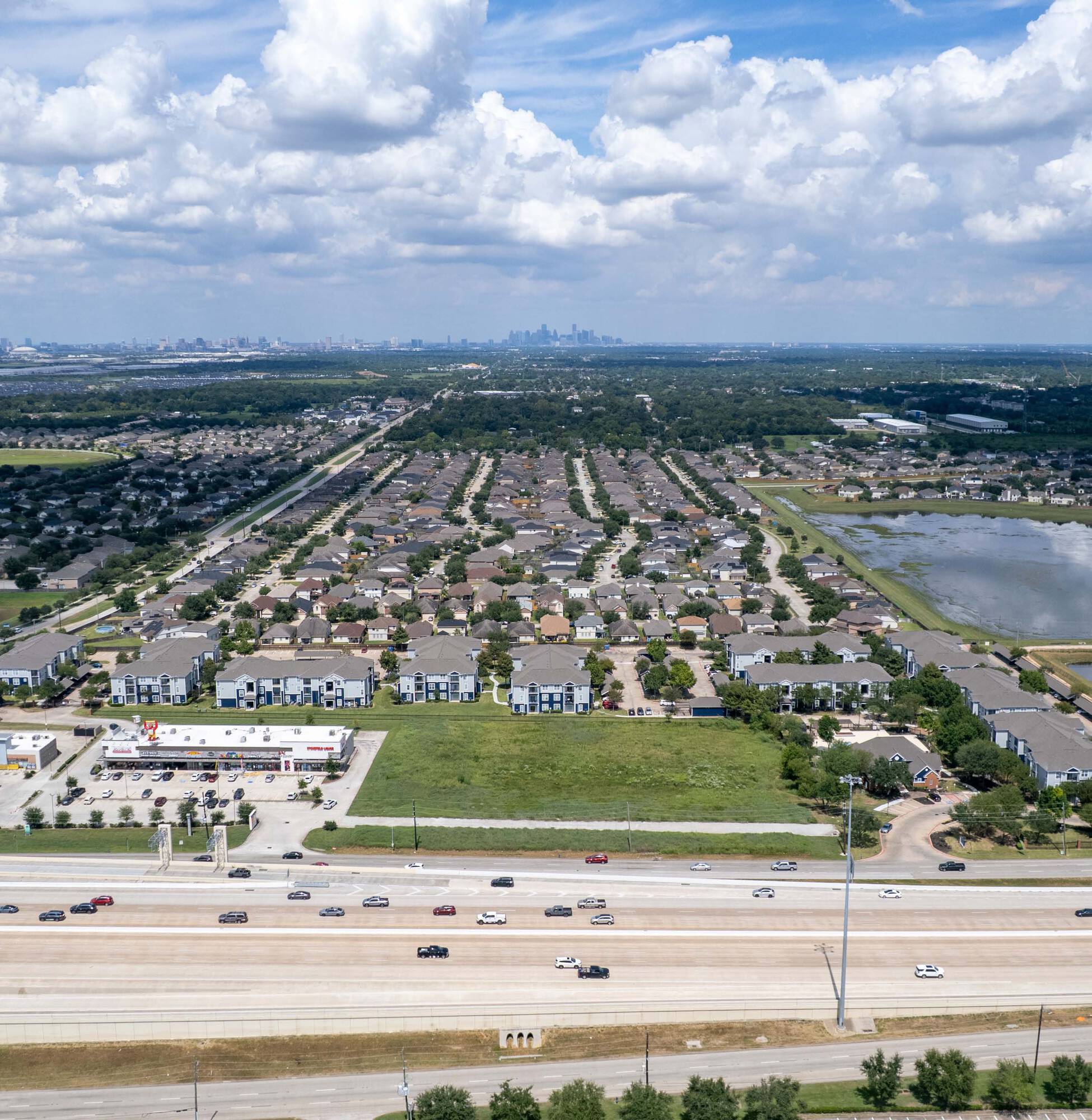 3503 S Sam Houston Pkwy E, Houston, TX 77047 | Crexi.com