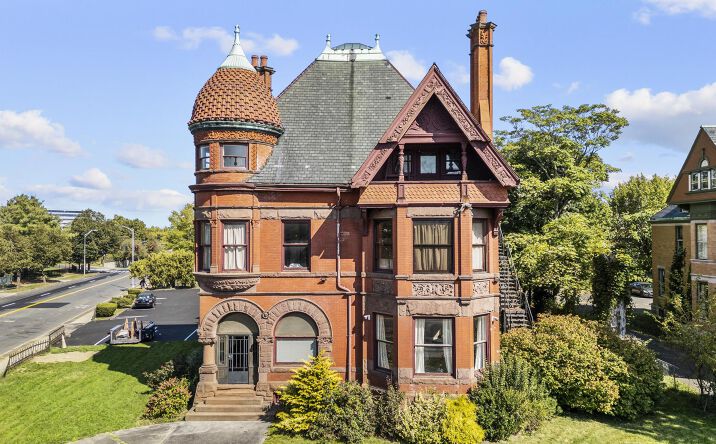 2 Wethersfield Ave, Hartford, CT 06114 | Crexi.com