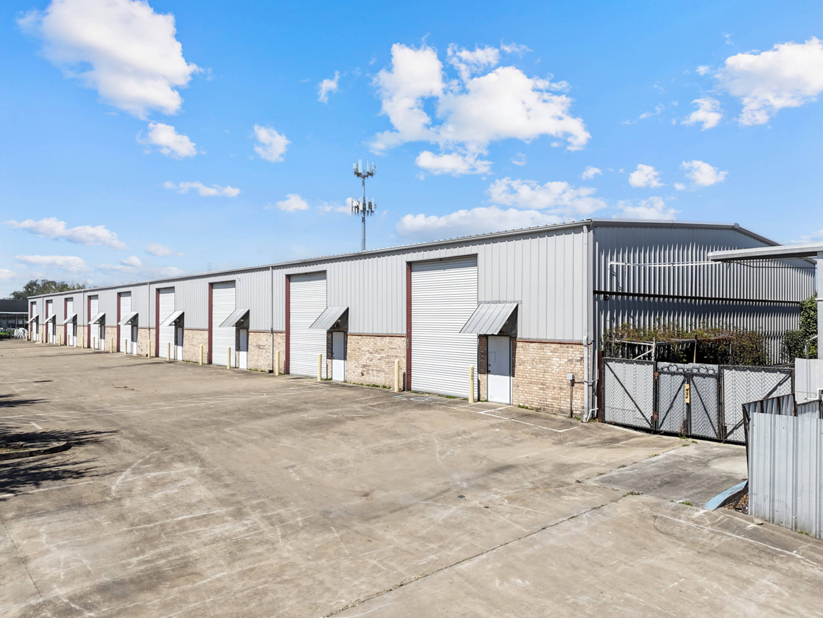 1463 Brittmoore Rd, Houston, TX 77043 | Crexi.com