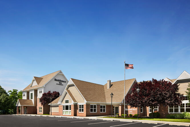 1 Hampton Court, Carlisle, PA 17013 | Crexi.com