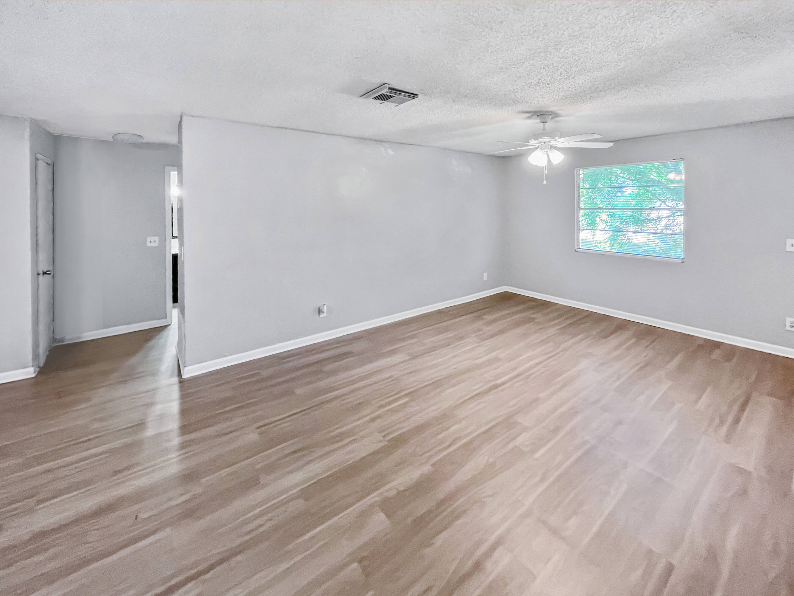 609 GOLDEN RAINTREE PL Brandon FL 33510-4300 APN: 68932.6010 | Crexi.com