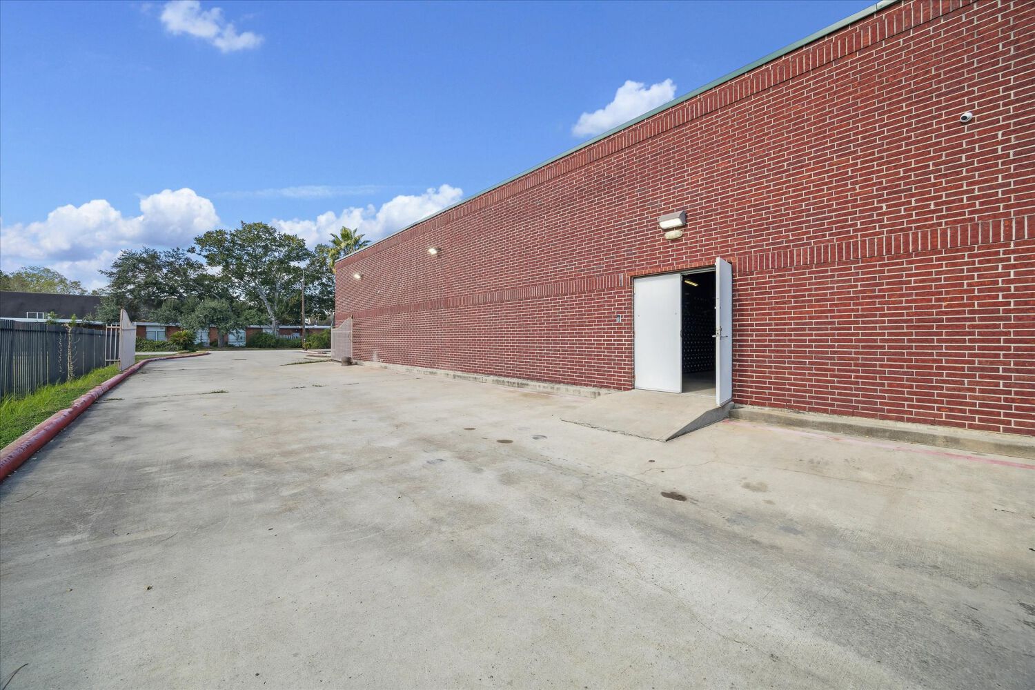 16920 Mathis Church Road, Houston, TX 77009 | Crexi.com