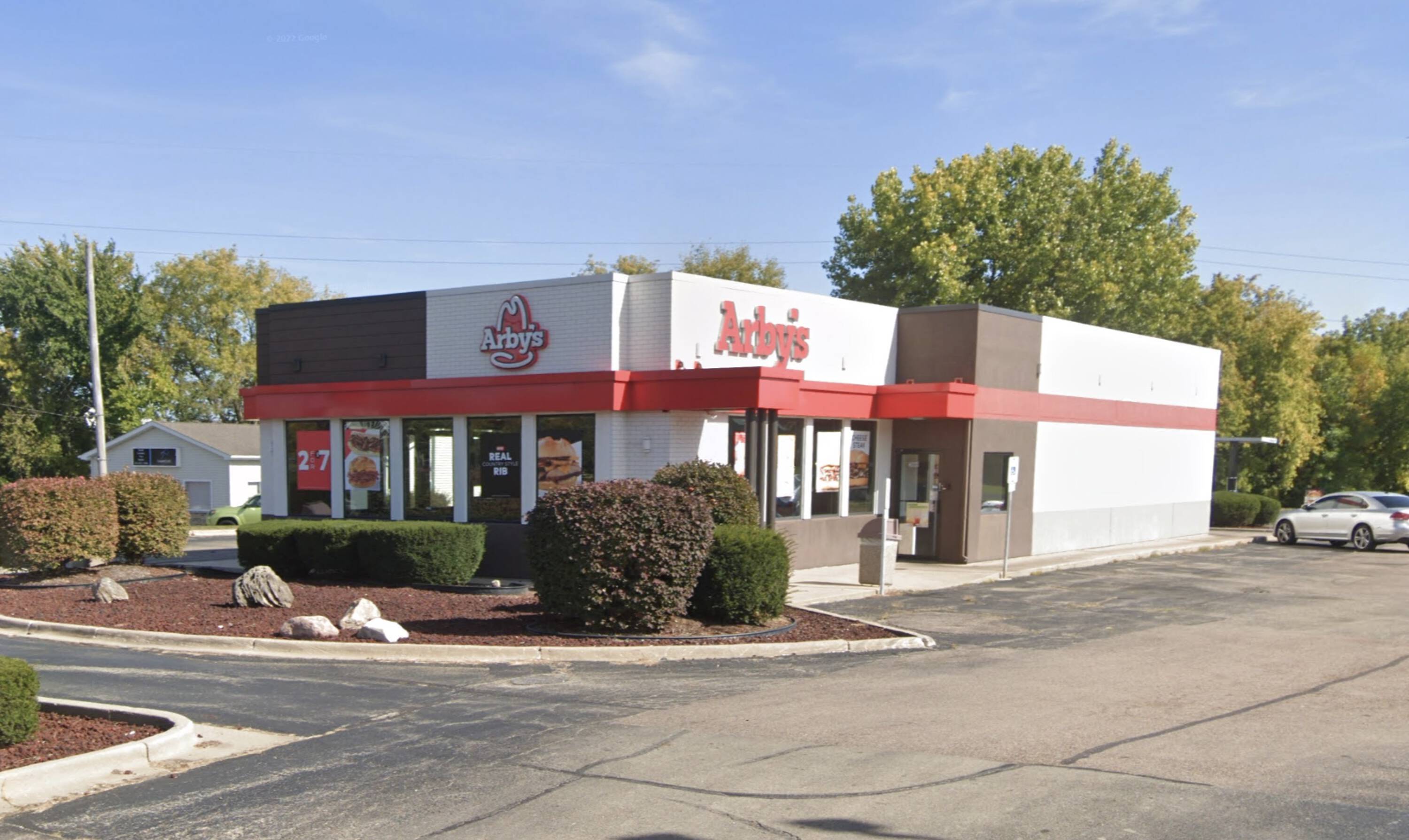 2000 Sycamore Rd, DeKalb, IL 60115 | Crexi.com
