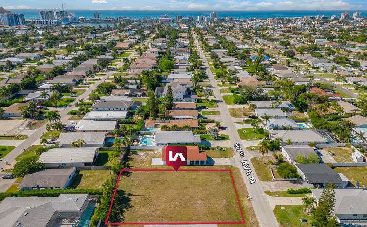 686 97th Ave N, Naples, FL 34108 | Crexi.com