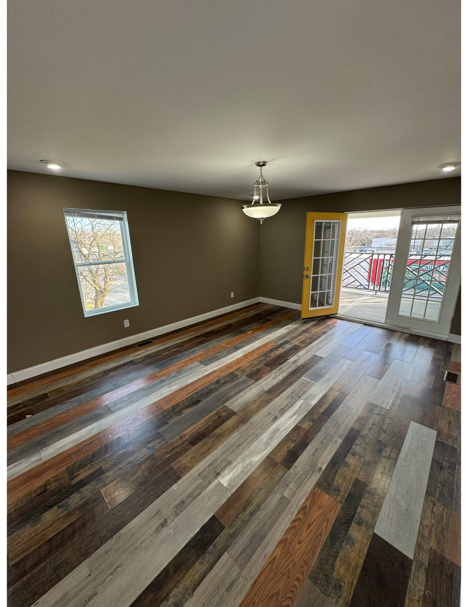 3710 E Washington St, Indianapolis, IN 46201 | Crexi.com
