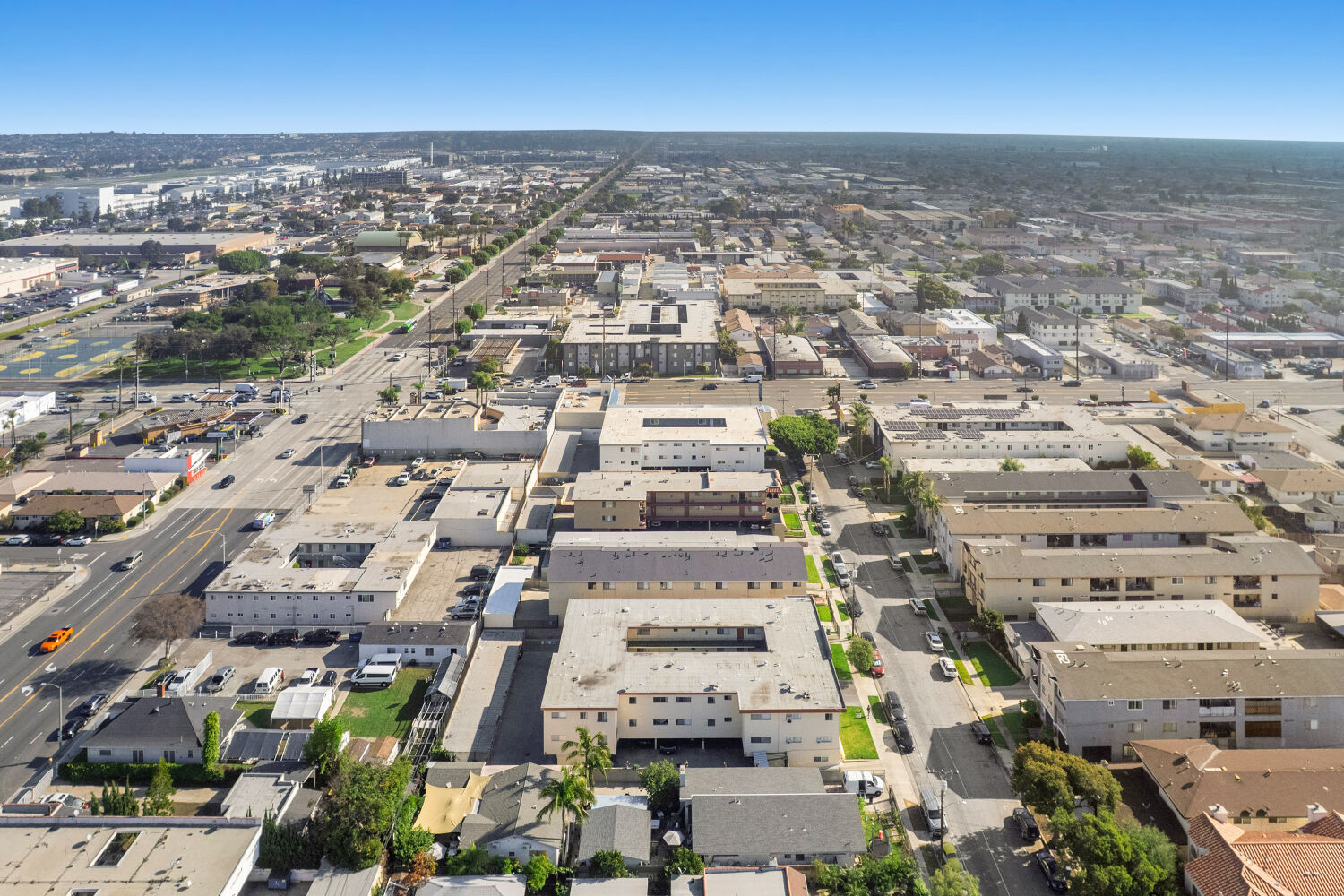 4055 W 129th St, Hawthorne, CA 90250 | Crexi.com