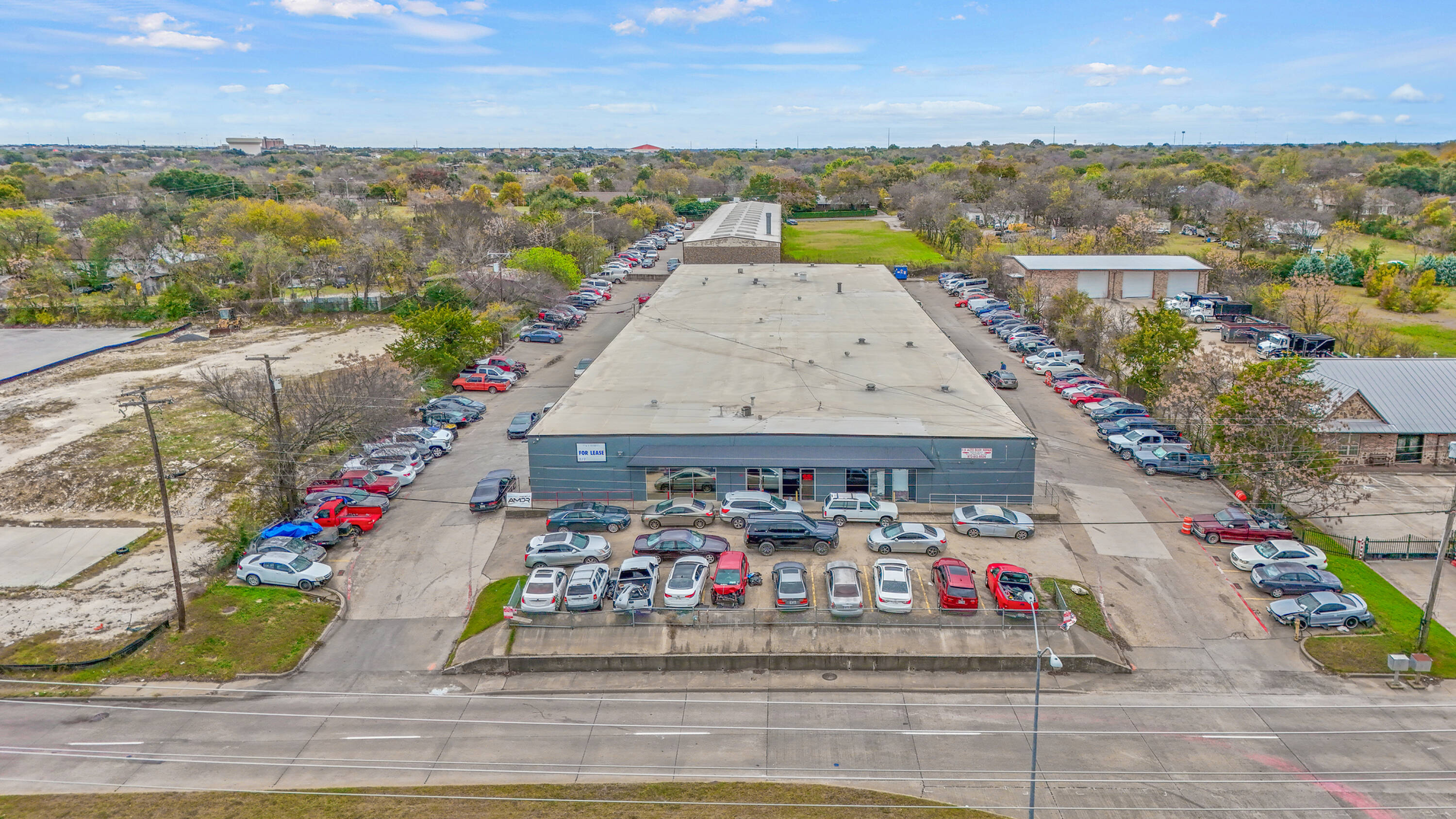 706 Red Bird Ln, Duncanville, TX 75116 | Crexi.com