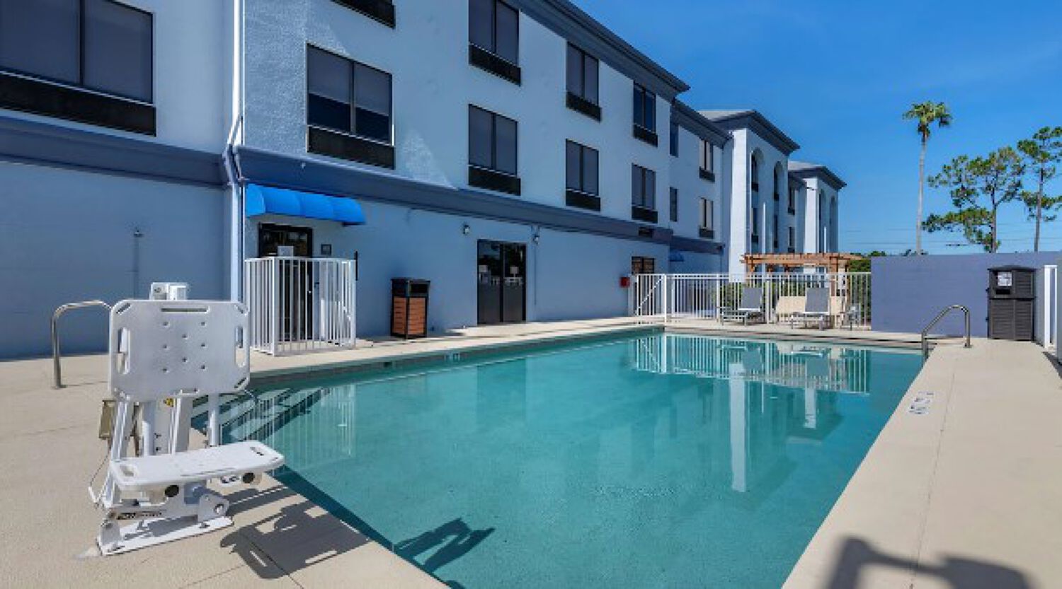 12101 Challenger Pkwy, Orlando, FL 32826 | Crexi.com
