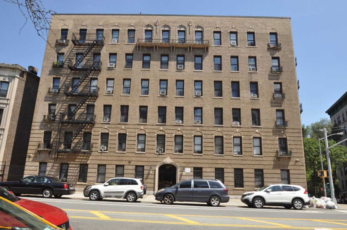 940 ST NICHOLAS AVE New York NY 10032-5210 APN: 02108-0003 | Crexi.com
