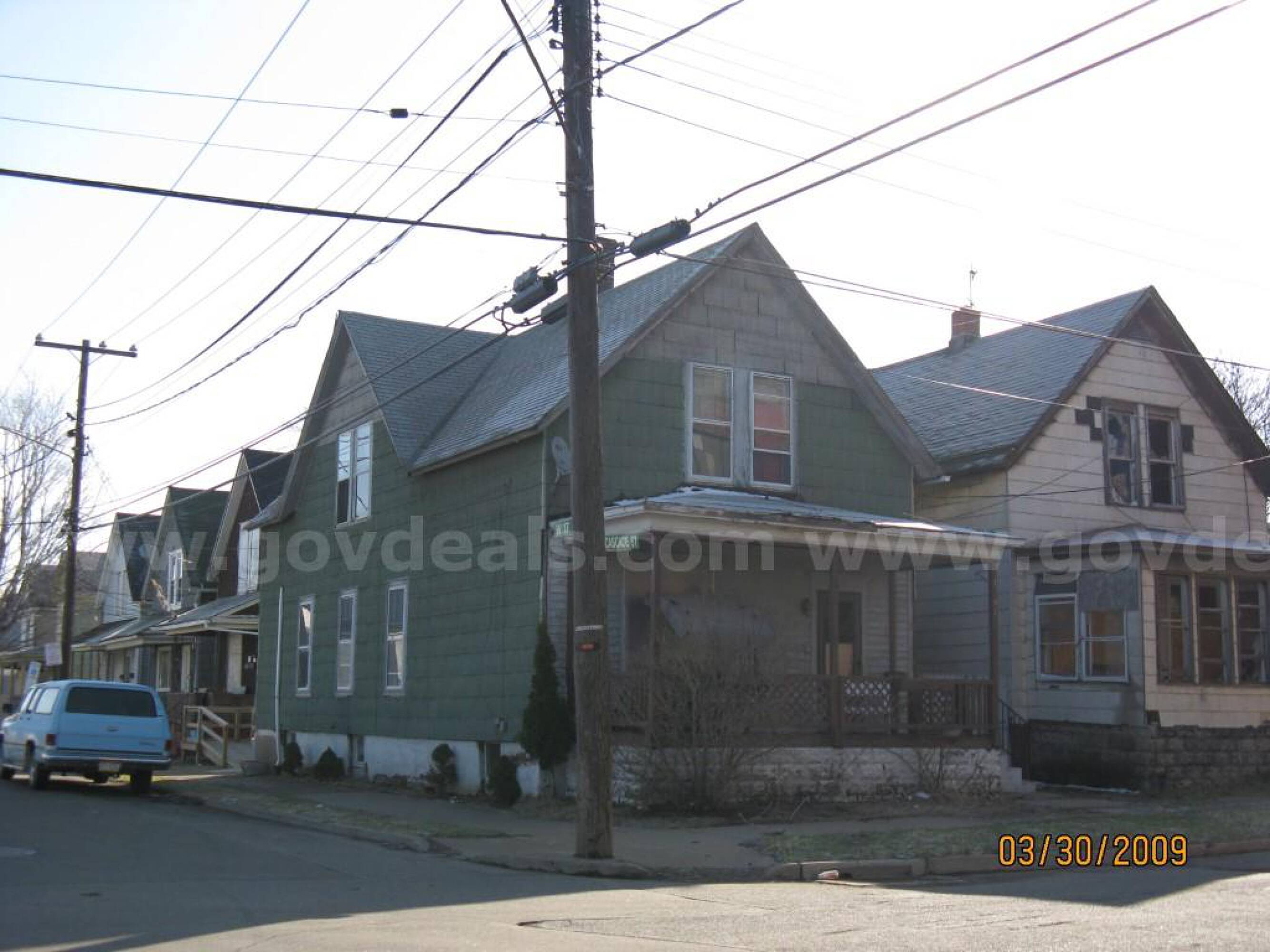 947 W 9TH ST Erie PA 16502-1130 APN: 16030047012000 | Crexi.com