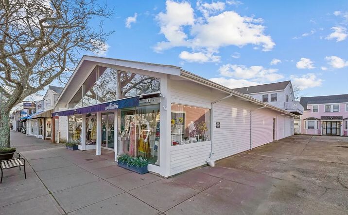 574 Main St, Barnstable, MA 02601 | Crexi.com