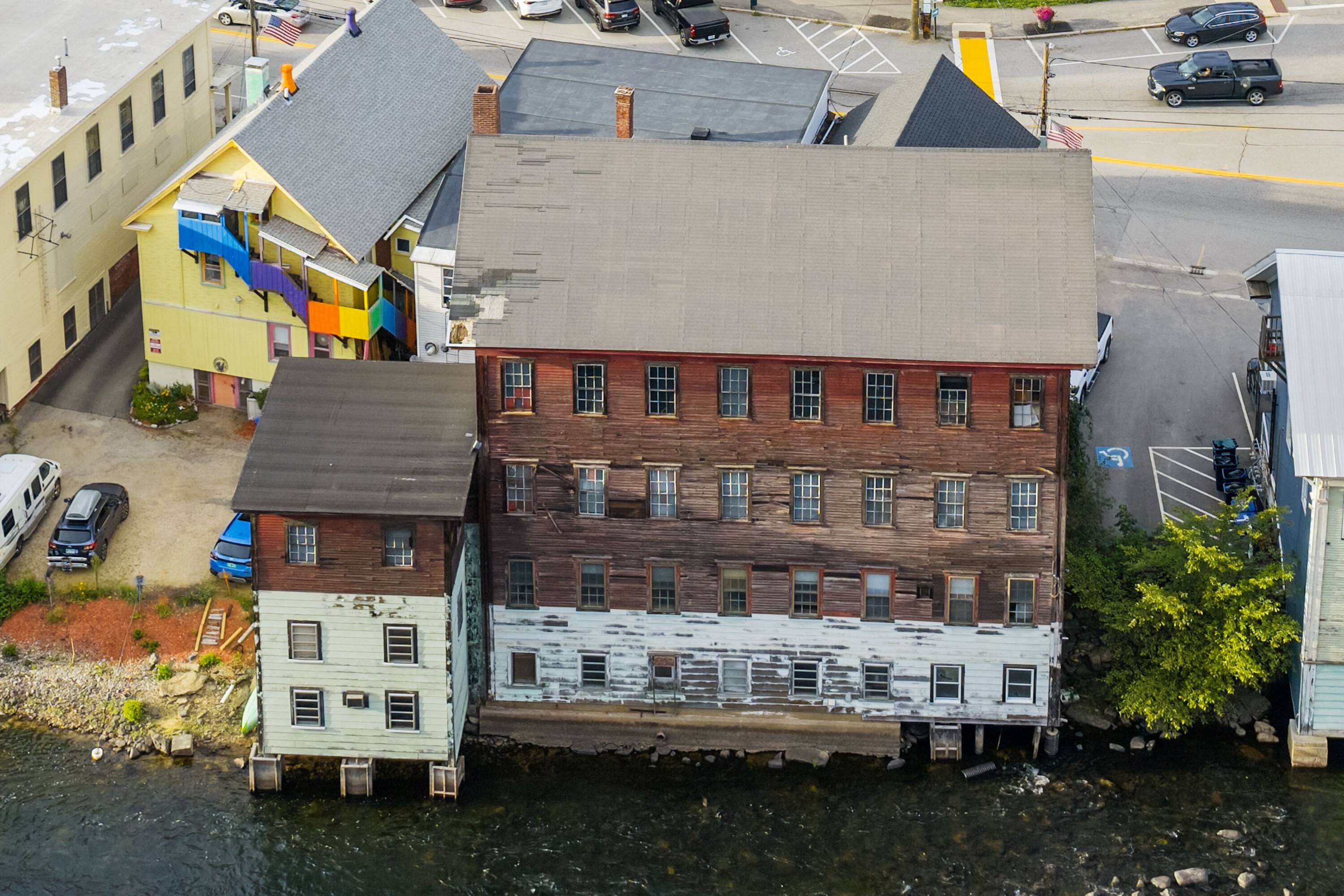 260 E Main Street, Tilton, NH 03276 | Crexi.com