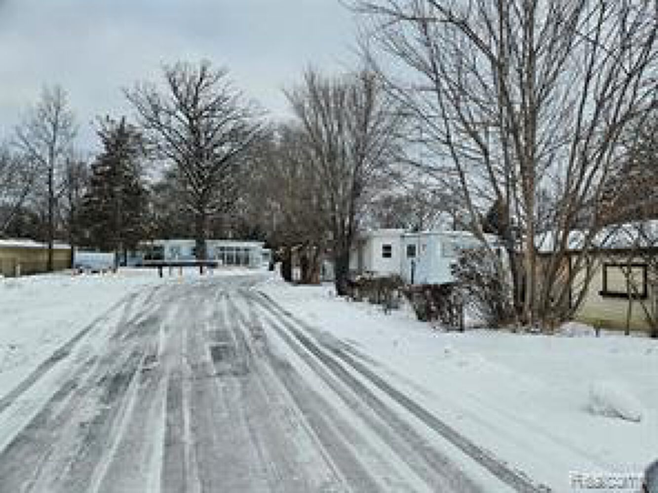 4403 Davison Rd, Burton, MI 48509-1409 | Crexi.com