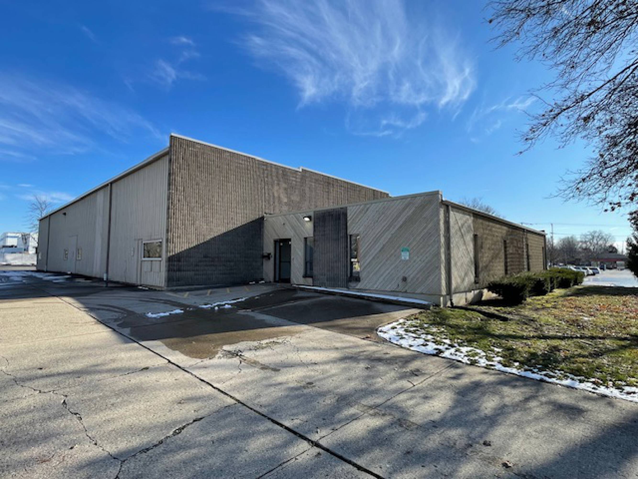 11224 Cornell Park Dr, Blue Ash, OH 45242 | Crexi.com