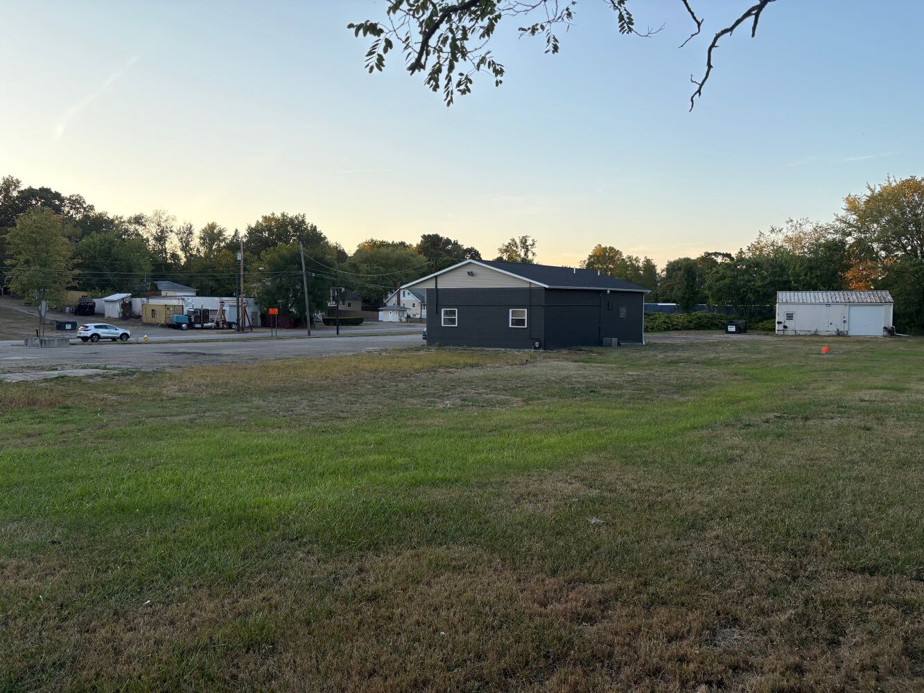 1474 MASSILLON RD Akron OH 44306 | Crexi.com