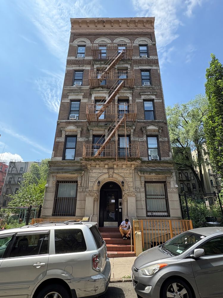 12 W 104th St, New York, NY 10025 | Crexi.com