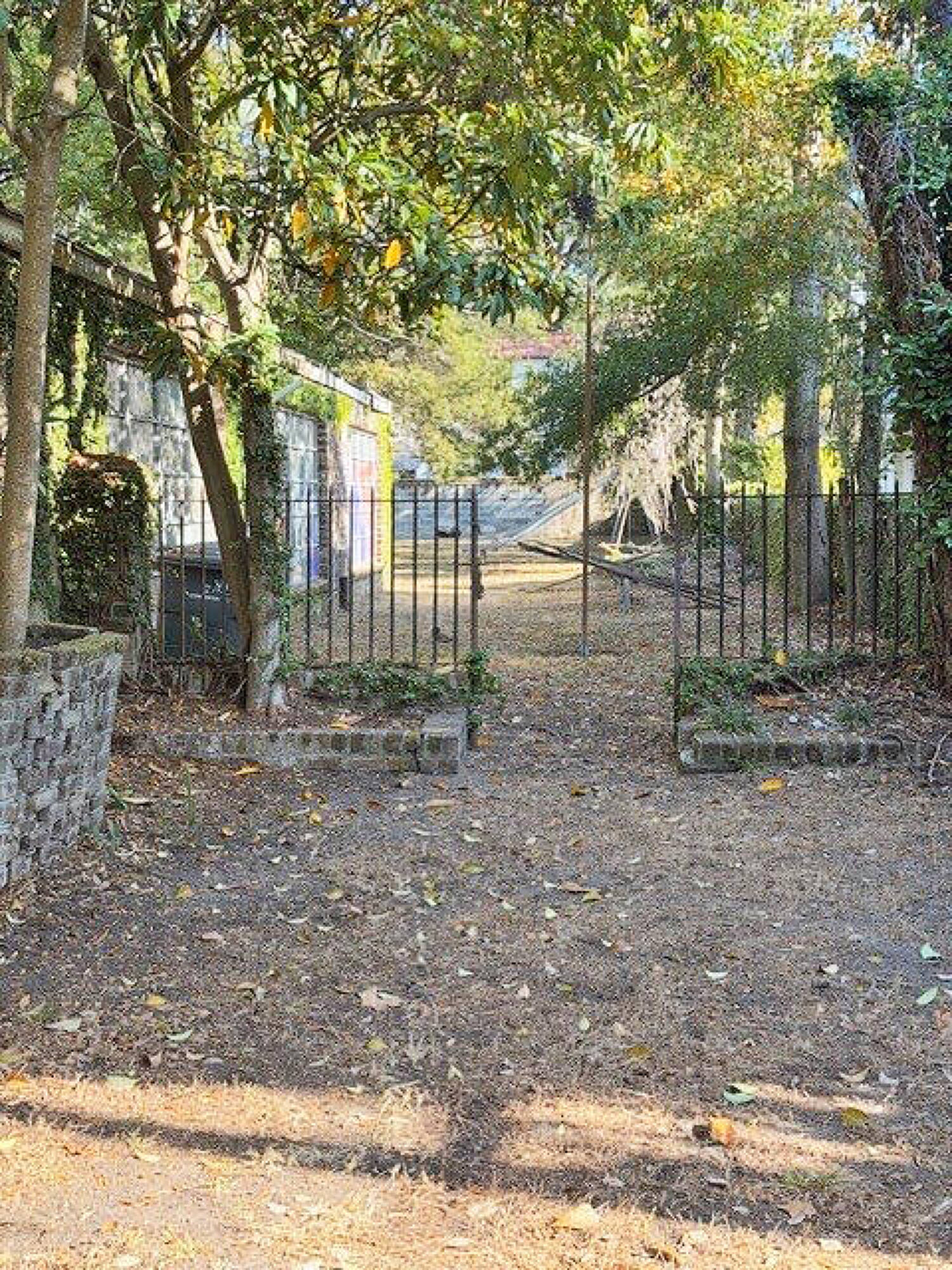 34 Pitt Street, Charleston, SC 29401 | Crexi.com