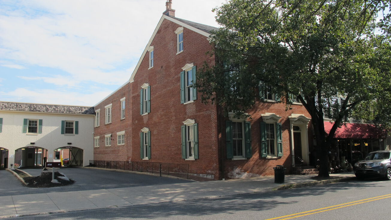 17 East Main Street, Lititz, PA 17543 - Office Property for Sale - 17 ...