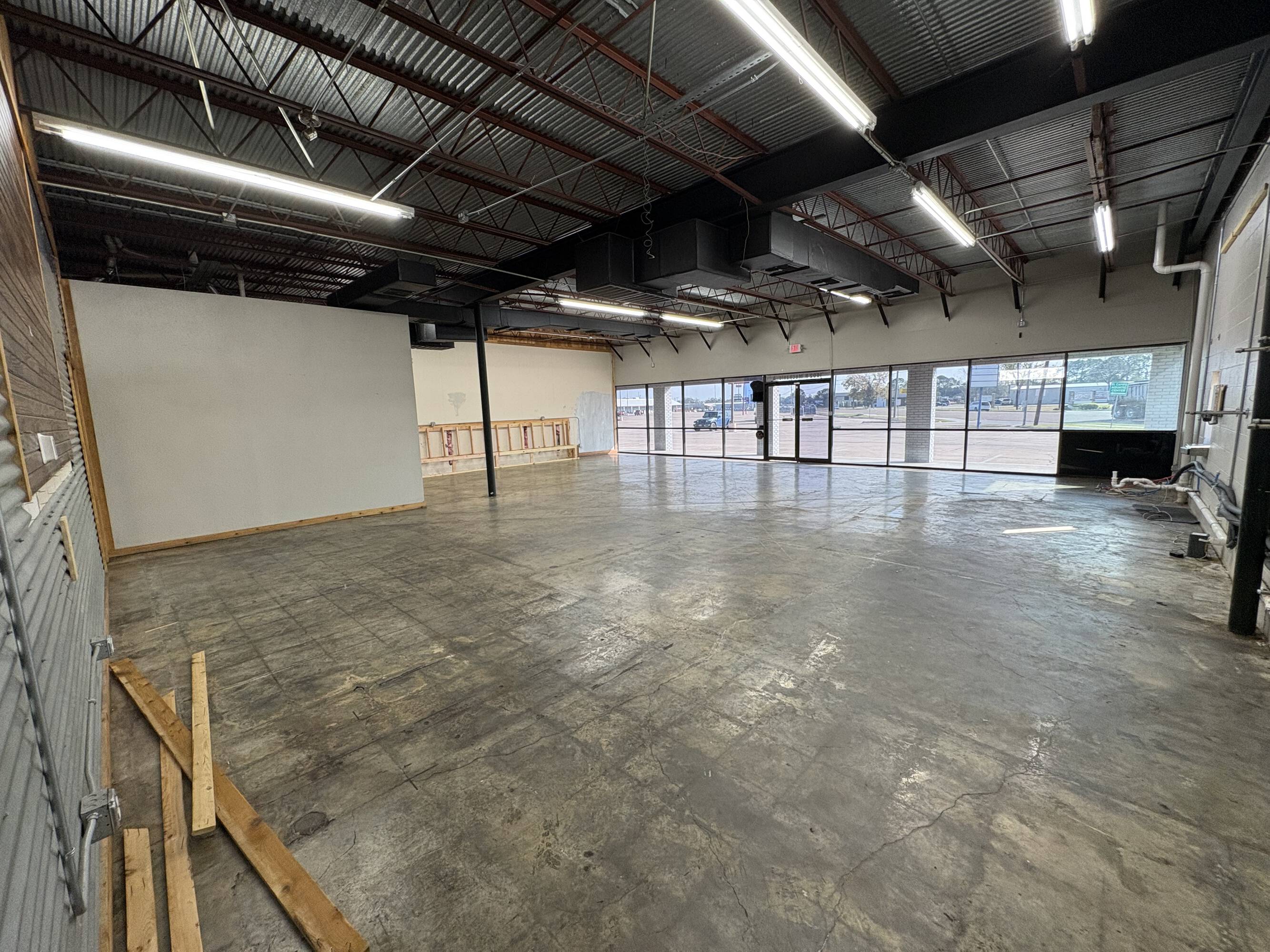 1602 N Mechanic St, El Campo, TX 77437 | Crexi.com