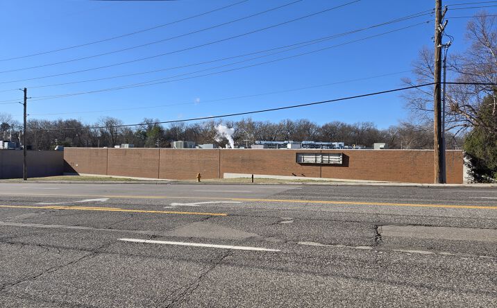 2525 S Hanley Rd, St. Louis, MO 63144 | Crexi.com