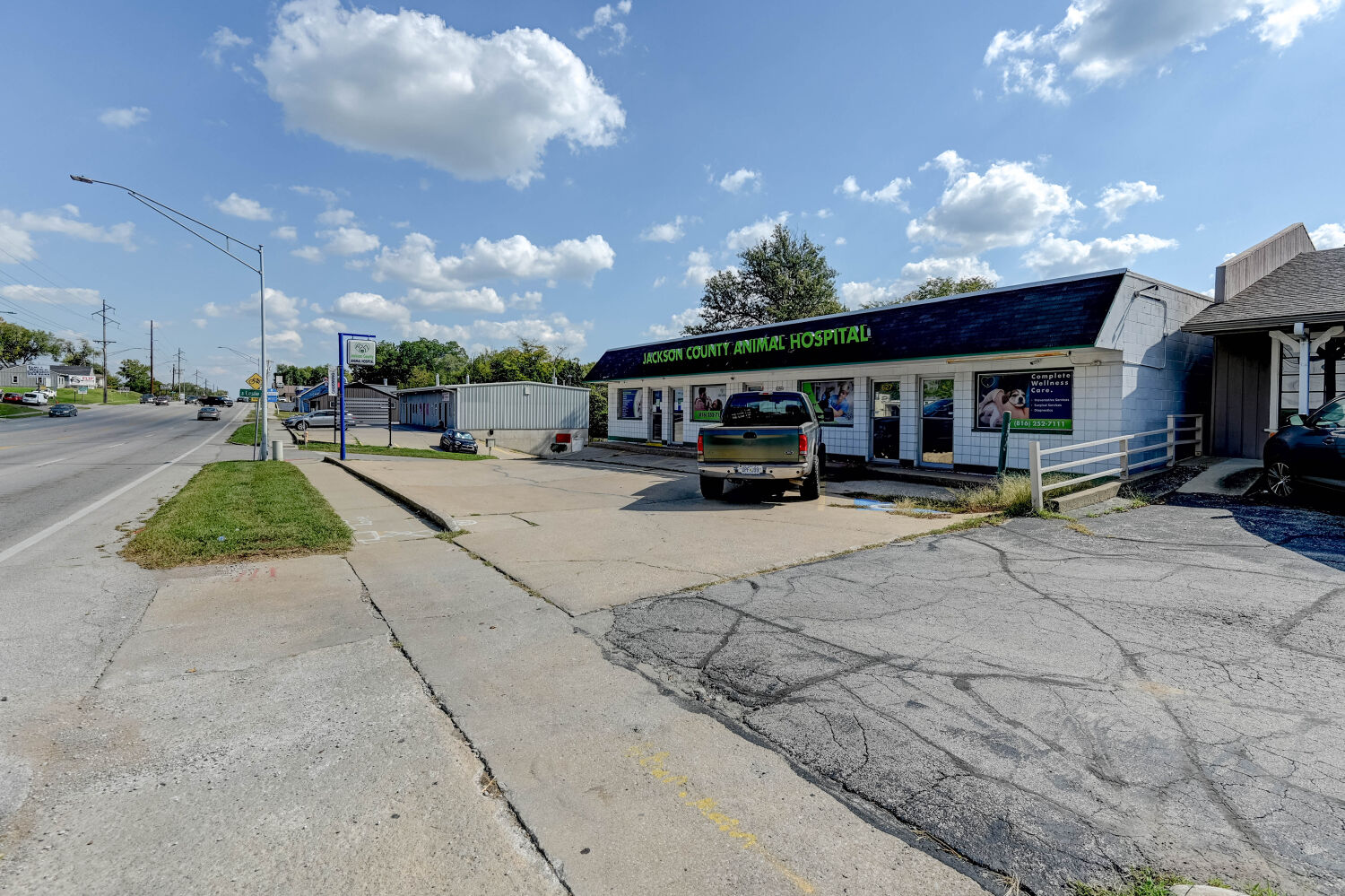 629 East 23rd St S, Independence, MO 64055 | Crexi.com