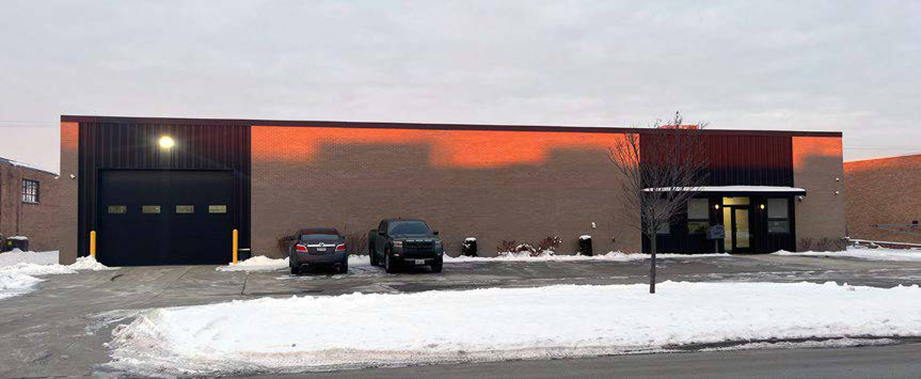 800 Nicholas Blvd, Elk Grove Village, IL 60007 | Crexi.com