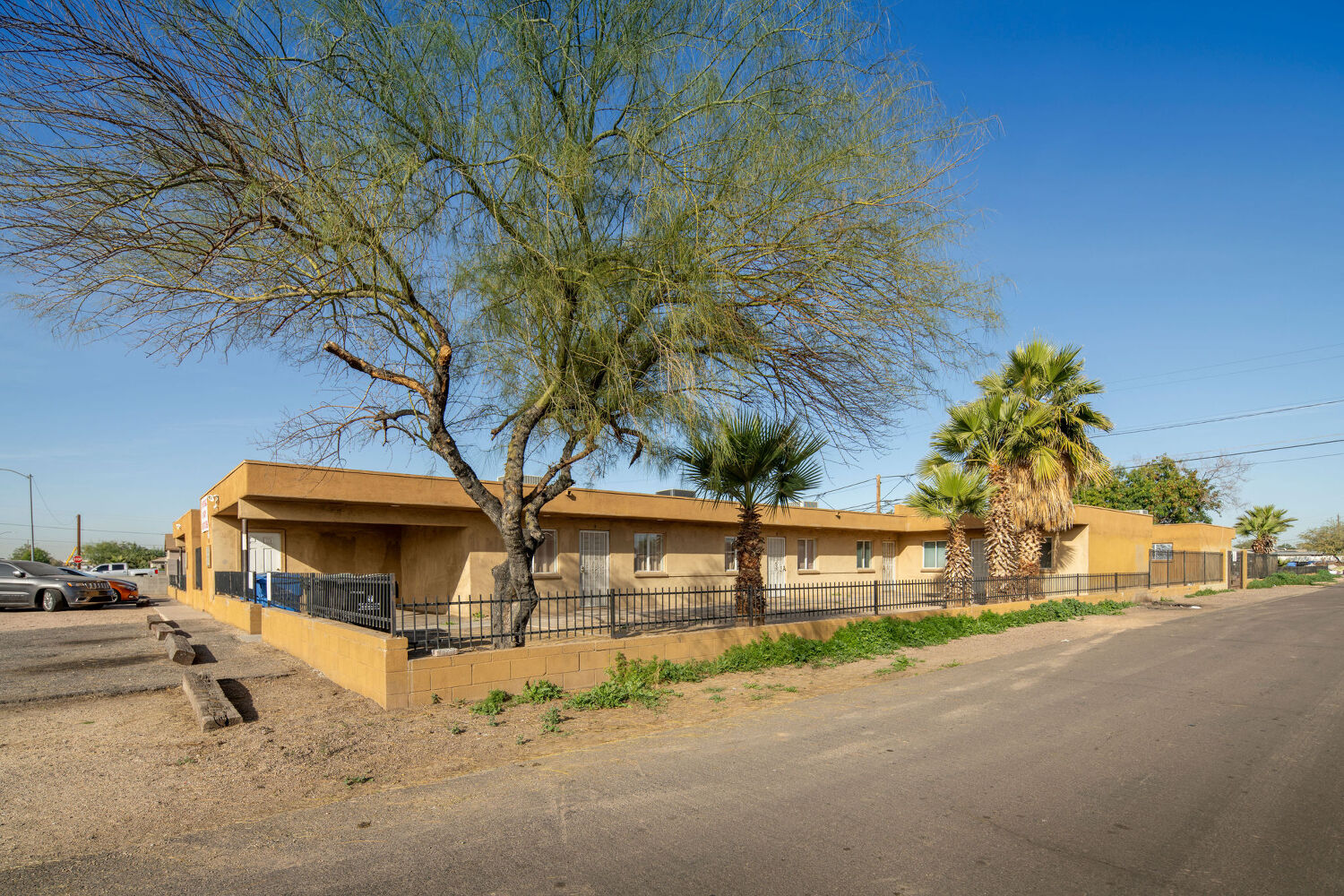 3224 W Madison St, Phoenix, AZ 85009 | Crexi.com