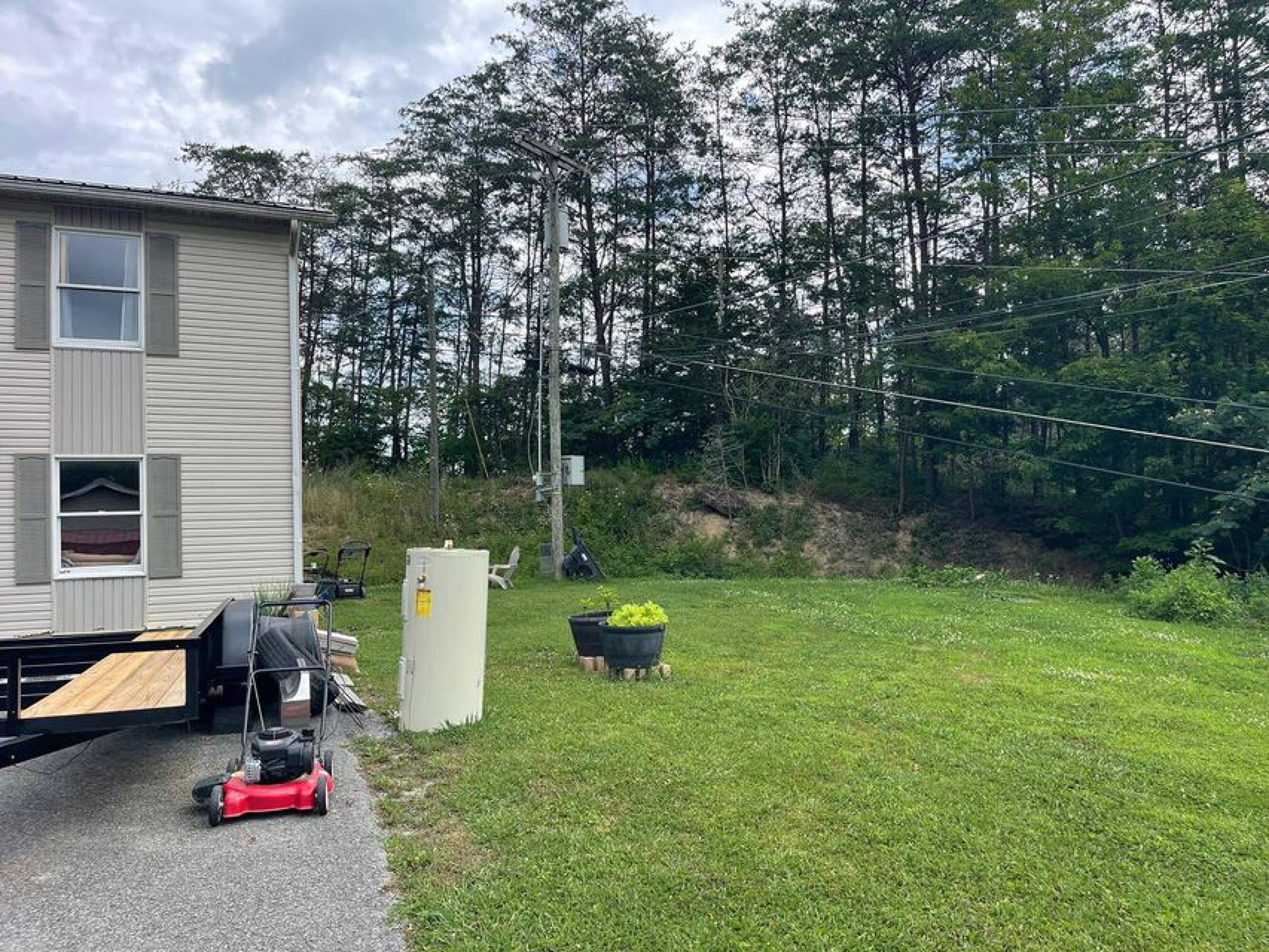 90 Emily Dr, Calvin, KY 40813 | Crexi.com