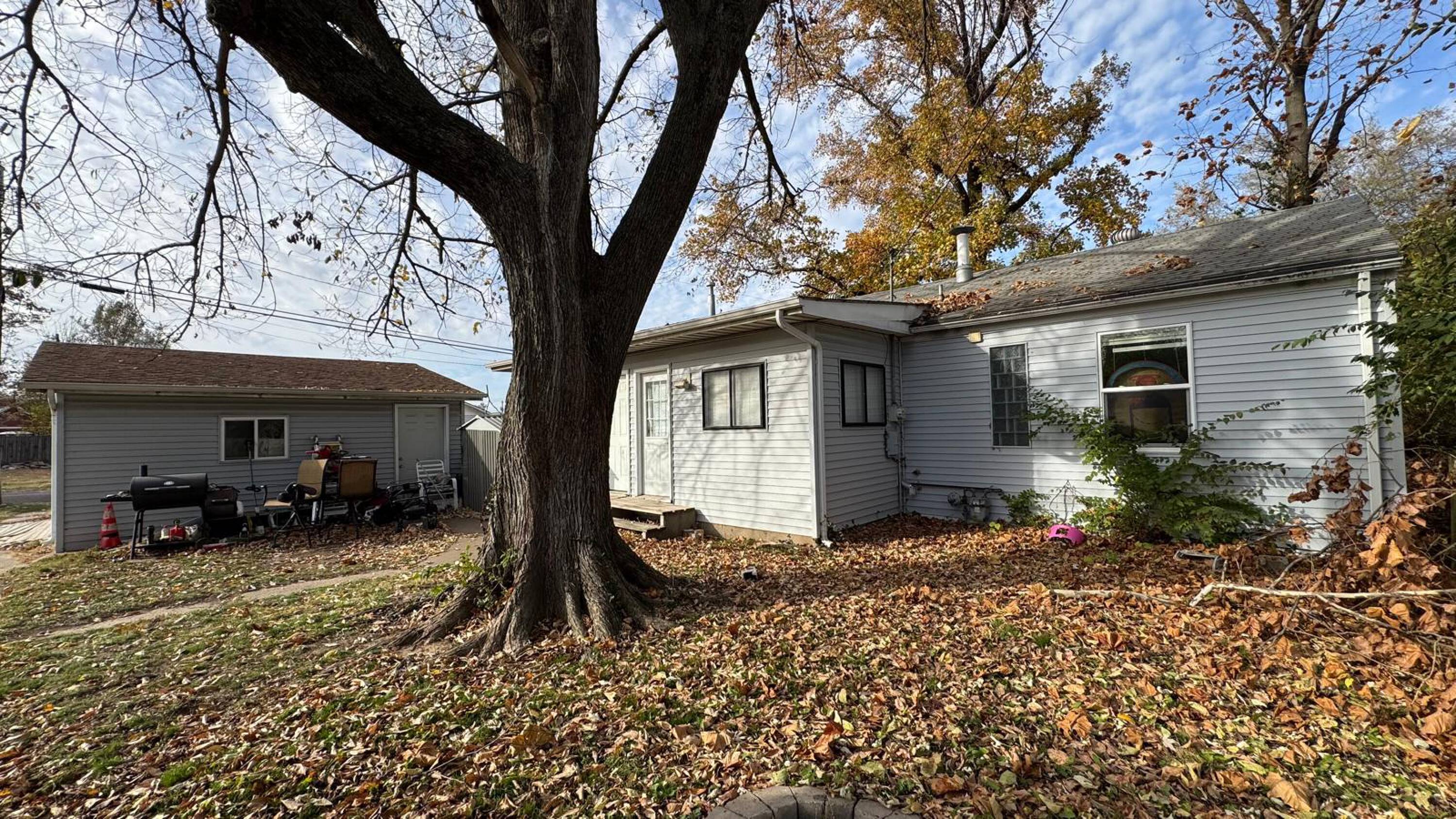 300 Cobb St, East Alton, IL 62024 | Crexi.com