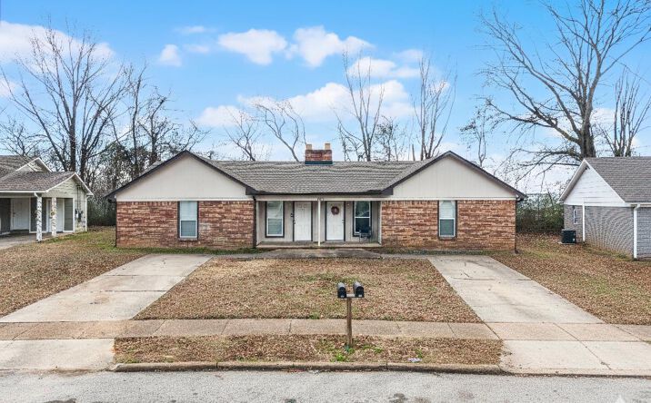 40 CAMELOT CV Jackson TN 38305-4463 APN: 066J A 00934 | Crexi.com