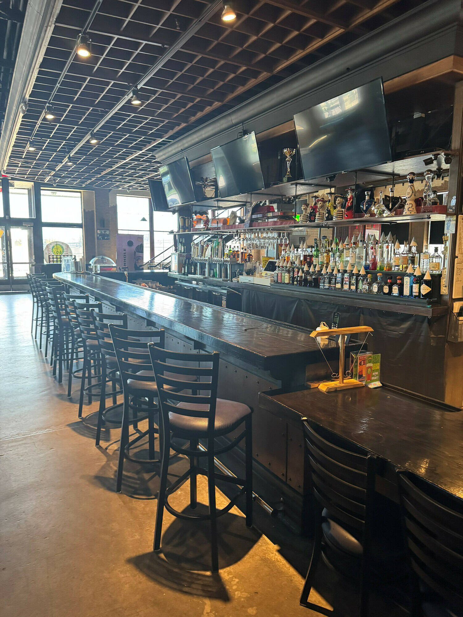 25750 Novi Rd, Novi, MI 48375 | Crexi.com