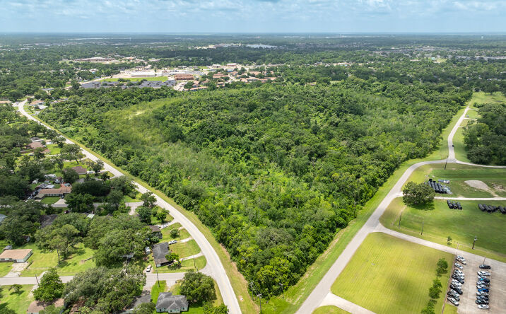 Levee Rd, Clute, TX 77531 | Crexi.com