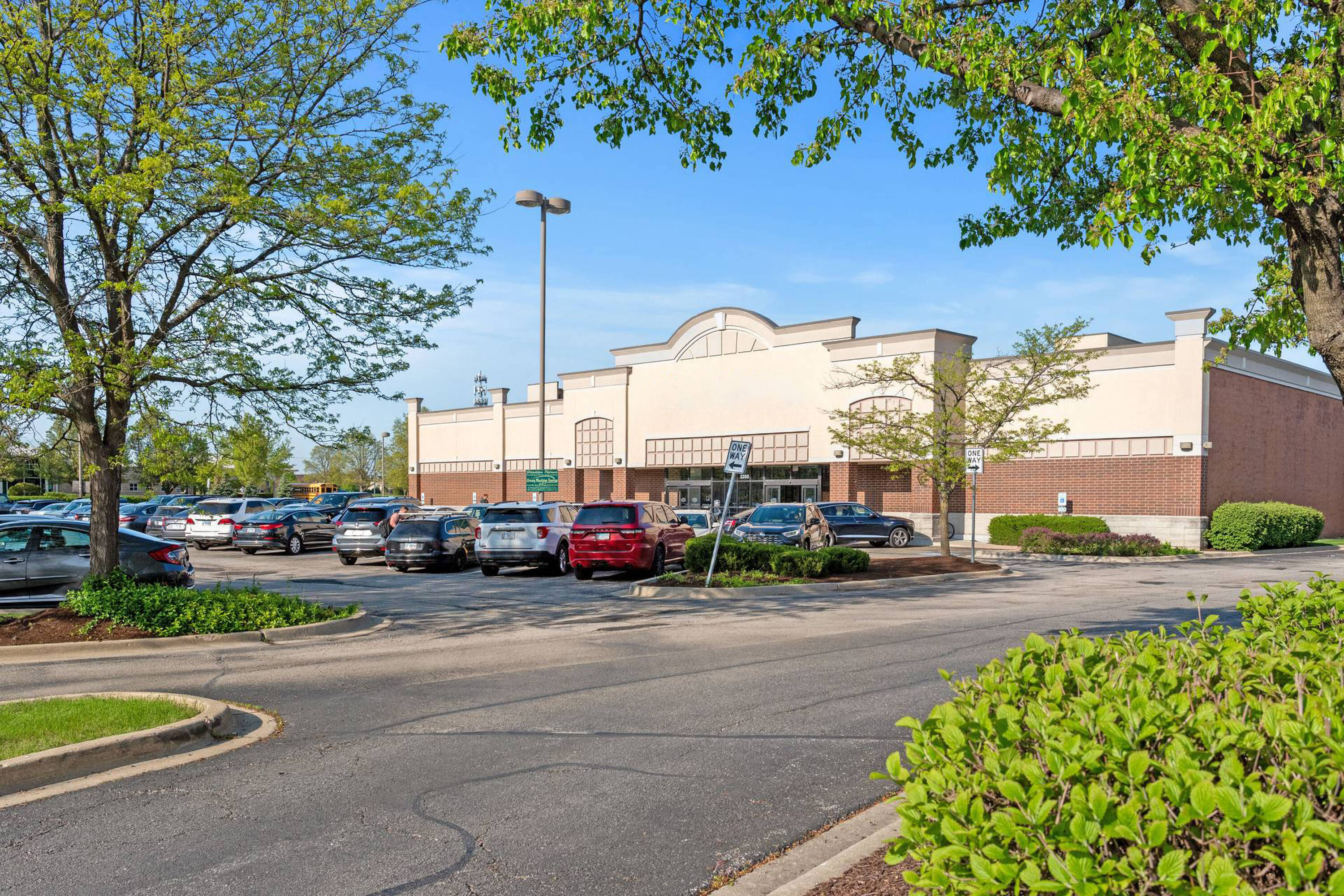 2300 S Eola Rd, Aurora, IL 60503 | Crexi.com