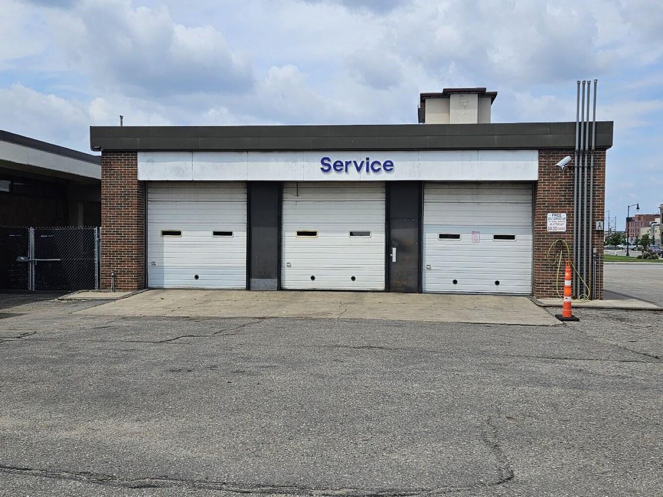 330 Main Ave, Fargo, ND 58103 | Crexi.com