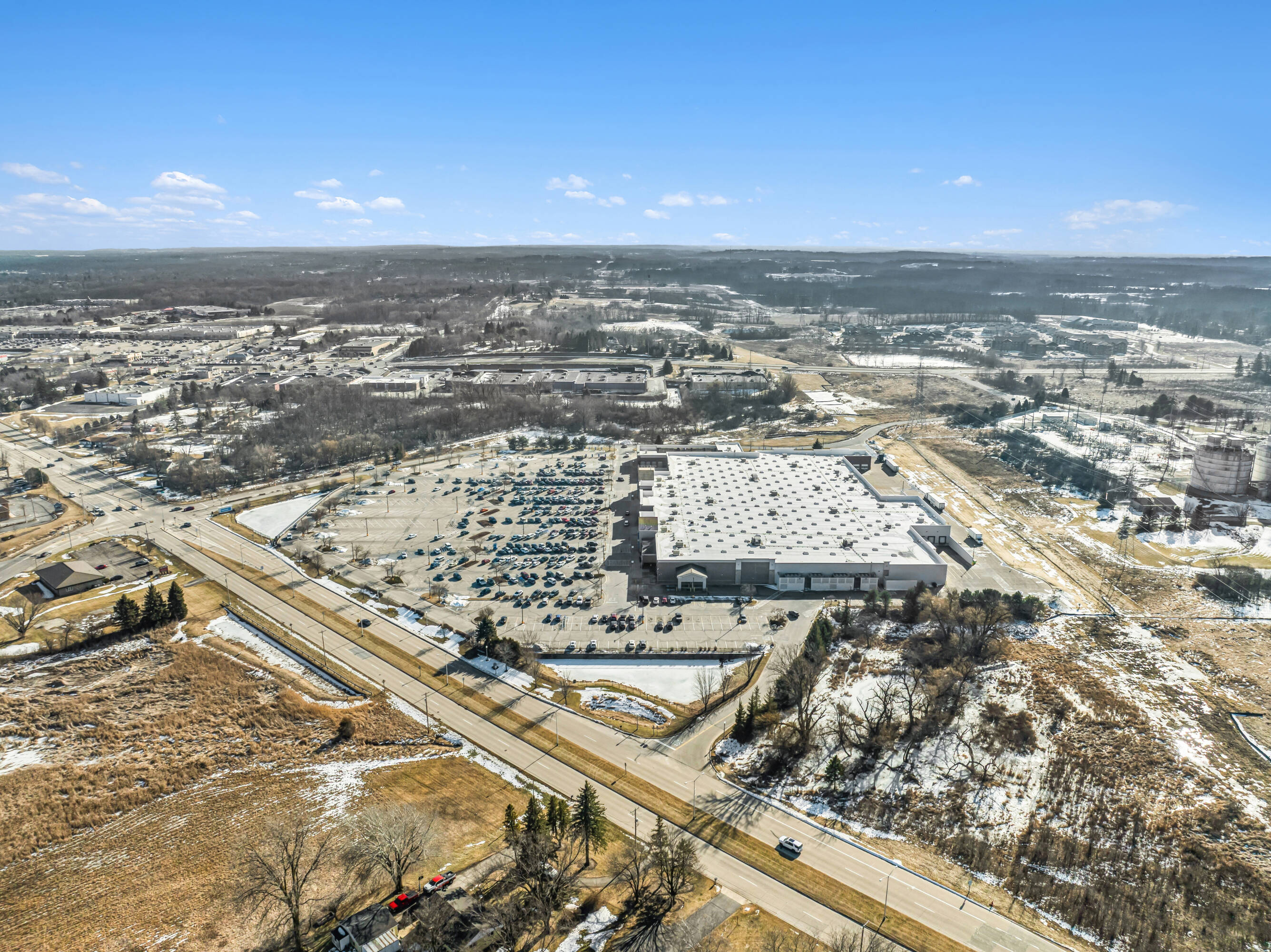 W190n9855 Appleton Ave, Germantown, WI 53022 | Crexi.com