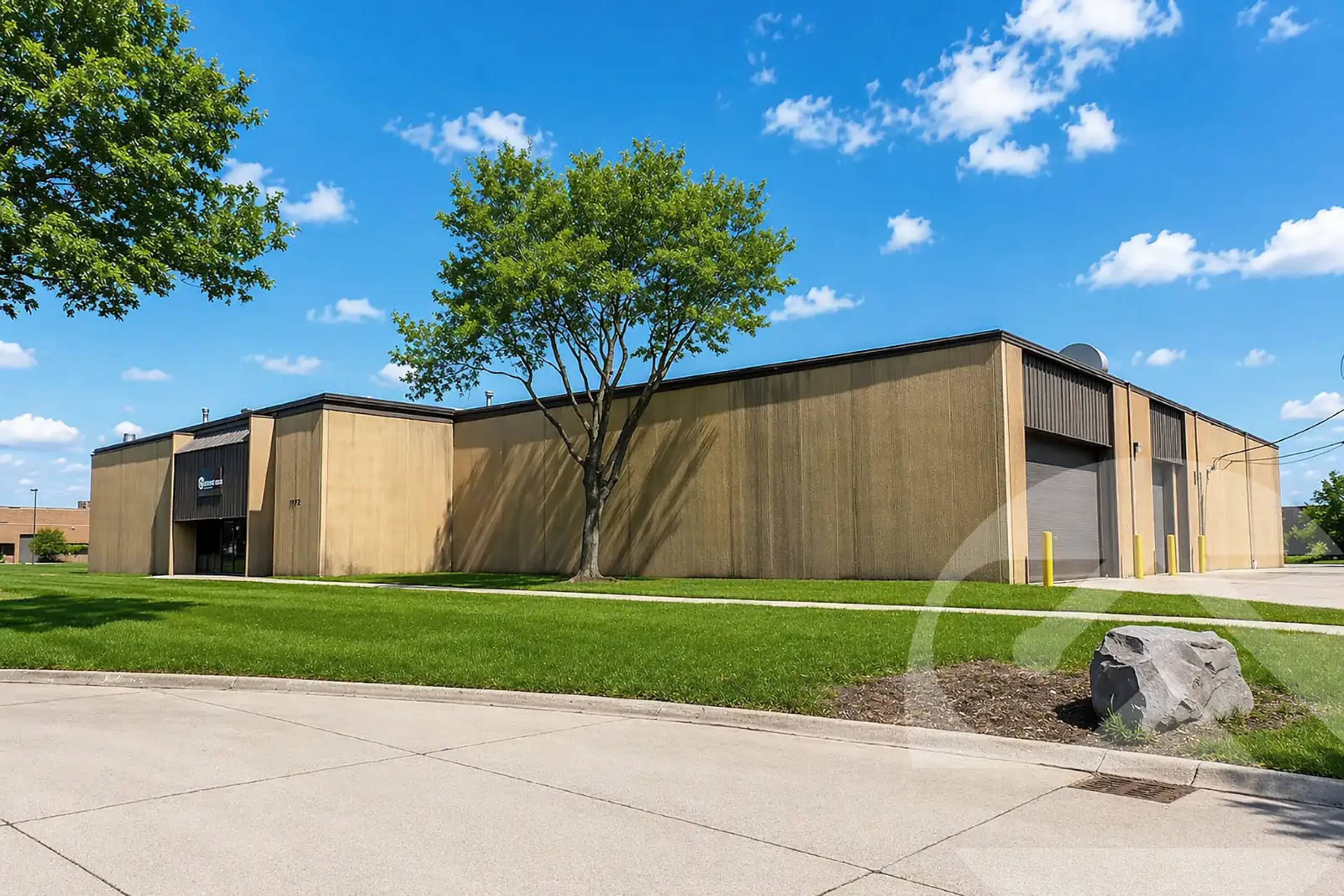 1872 Ring Dr, Troy, MI 48083 | Crexi.com
