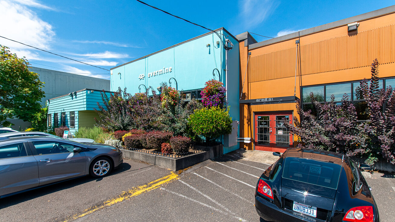 57 NE Hancock, Portland, OR 97212 | Crexi.com