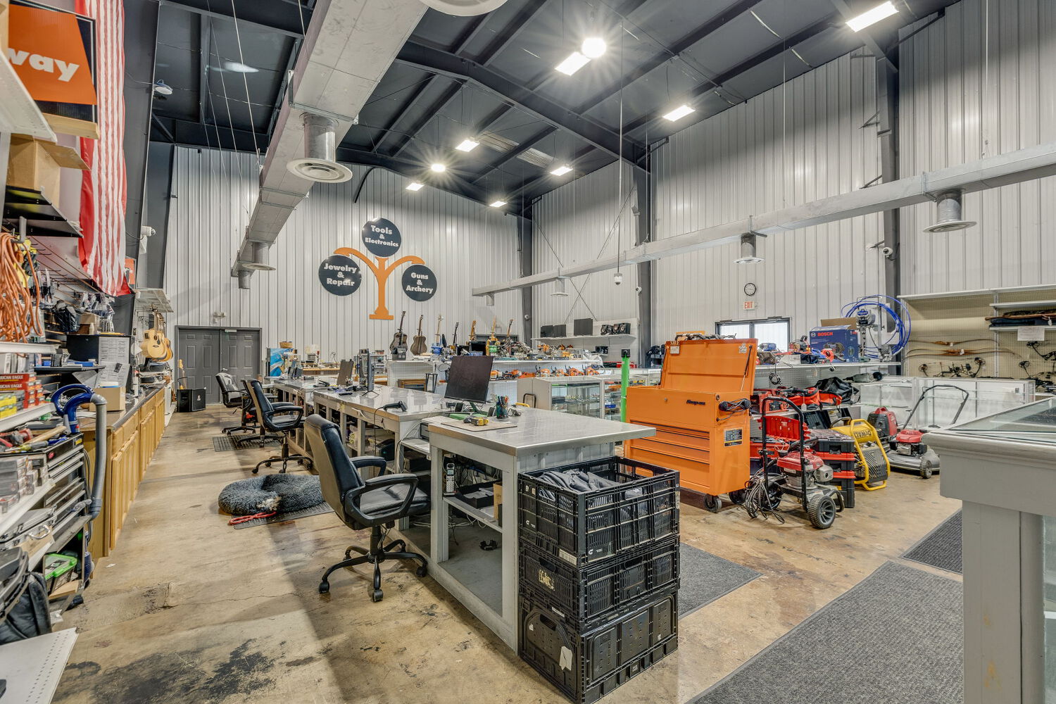 718 W WALNUT ST, JOHNSON CITY, TN 37604-6524 | Crexi.com